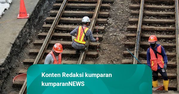 Foto: Penemuan Jalur Trem di Proyek MRT CP 202 Harmoni-Mangga Besar | kumparan.com